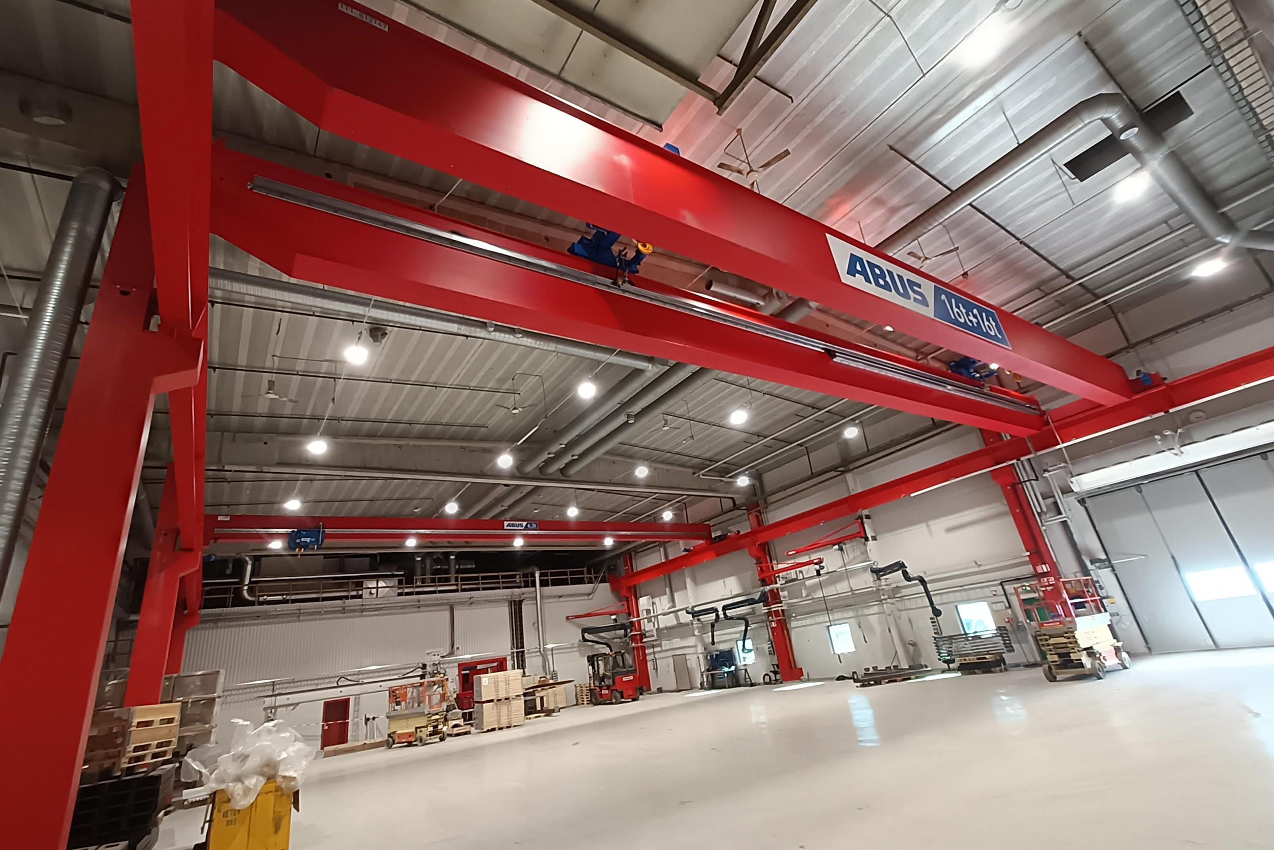 Machtech: med stora kranar kommer man långt - Carlhag